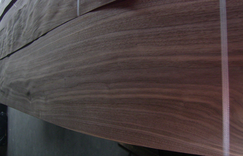 Technical Black Walnut Wood Veneer Paneling Door Furniture Grade